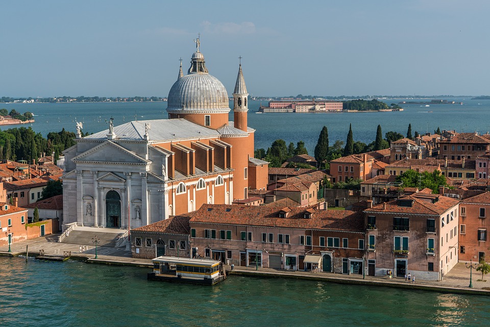 Giudecca | Meeting Venice